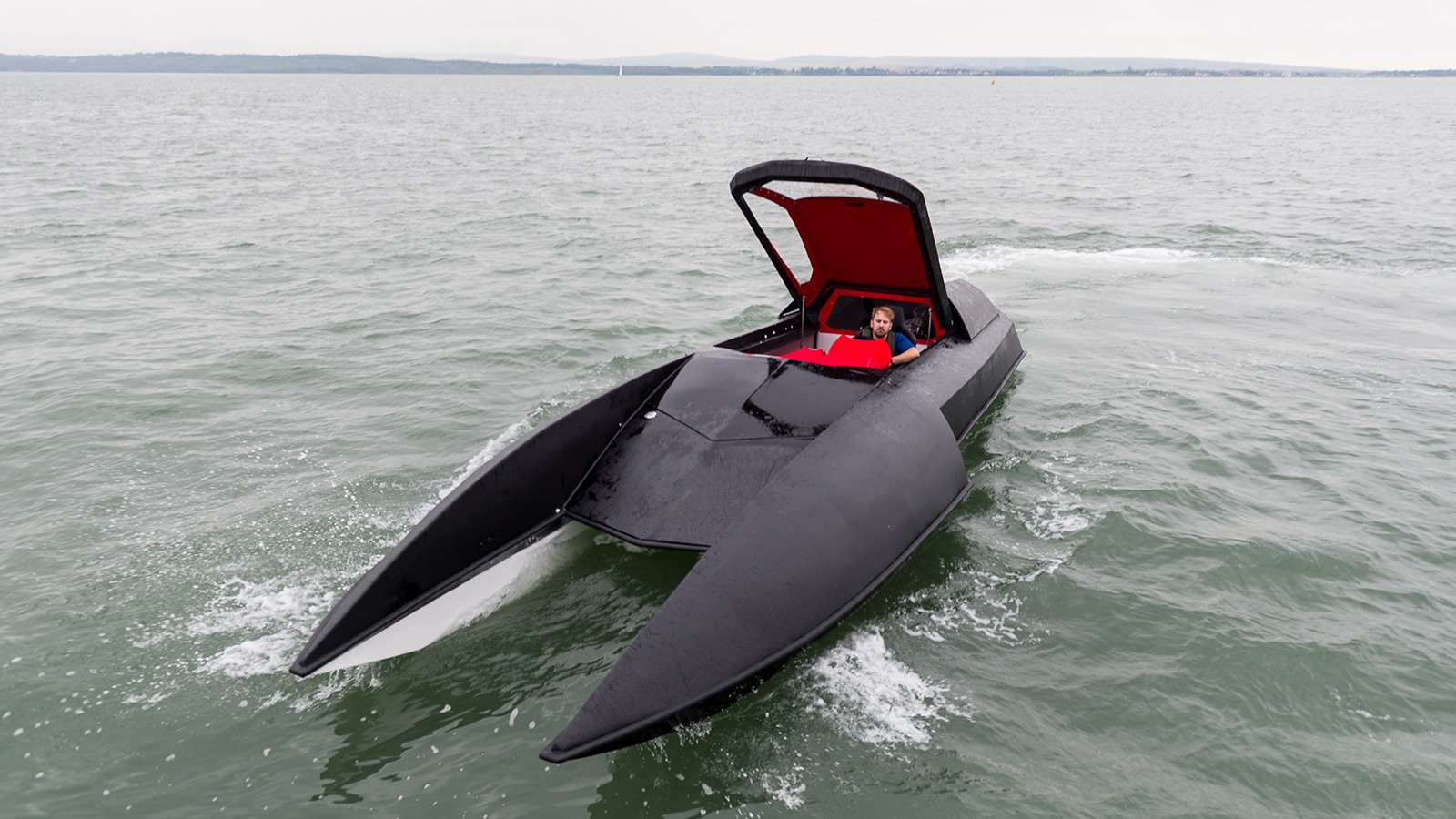 Alpha Centauri launches first hydroplane superyacht tender