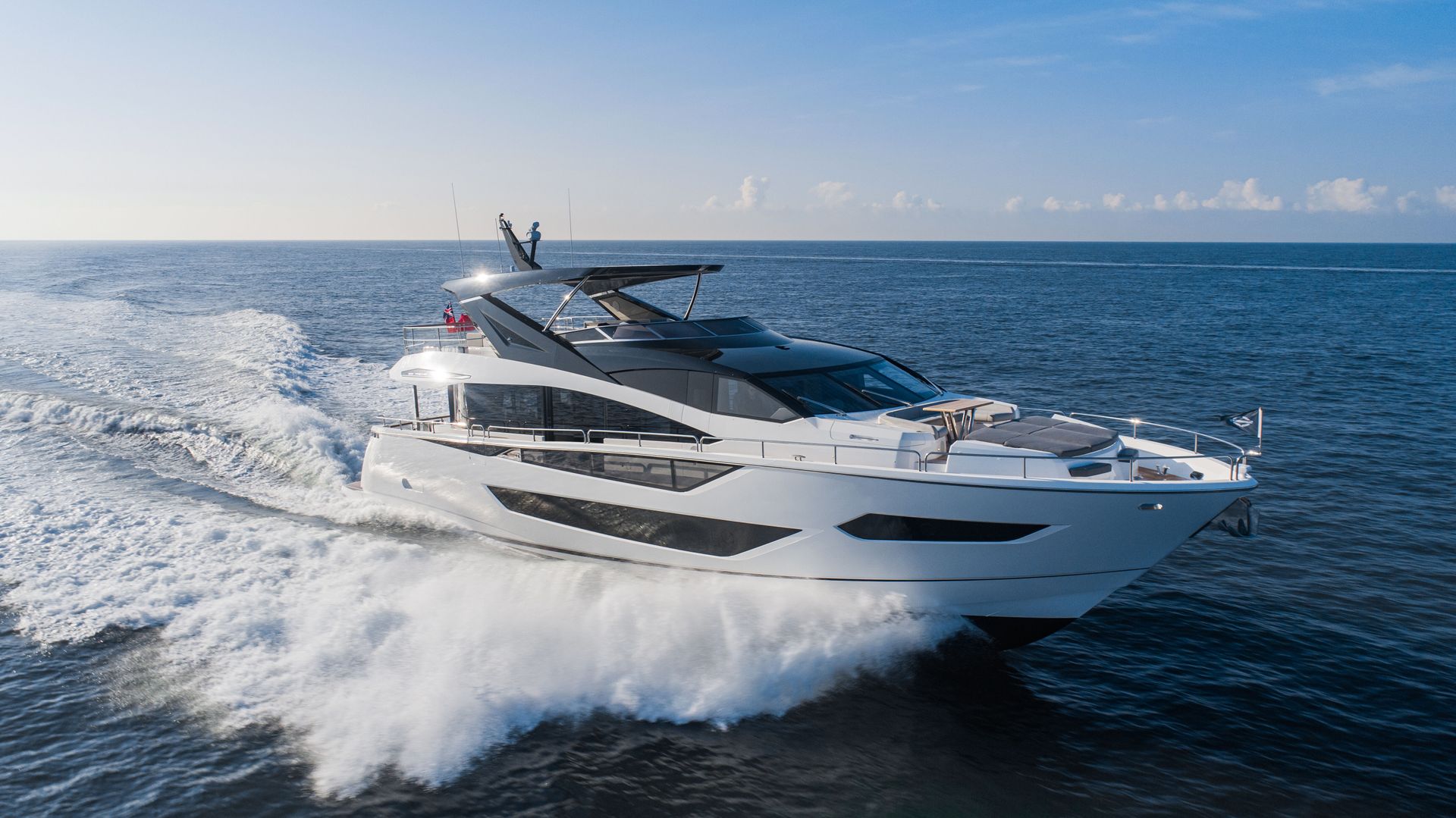 Moonlight yacht (Sunseeker, 26.38m, 2021)