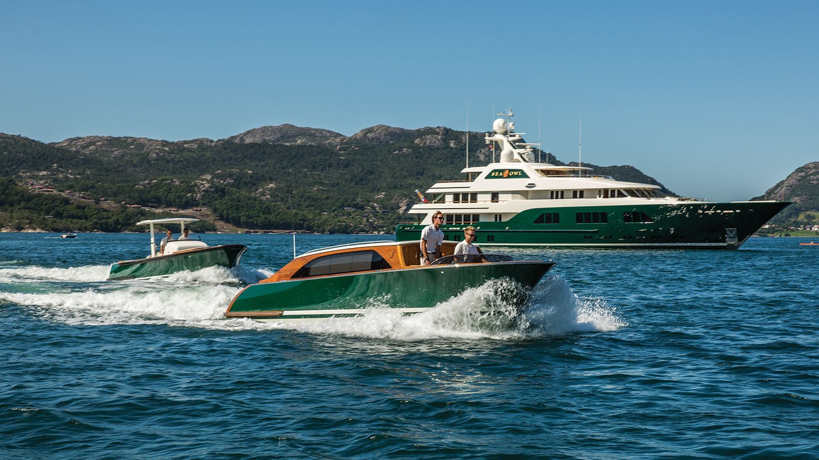 A closer look at 62m Feadship Sea Owl available for charter