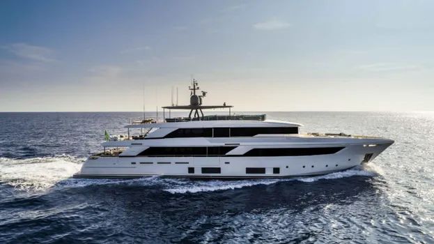 Albus yacht (Custom Line, 41.83m, 2025)