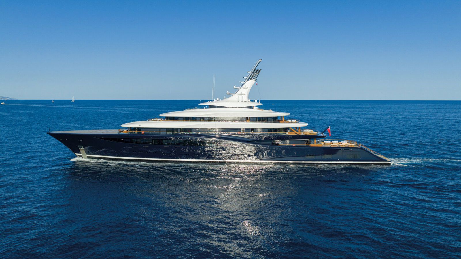 119m hydrogen Feadship superyacht Breakthrough sold