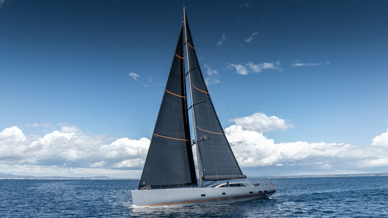 Review: Vitters’ 44m sailing yacht Magic