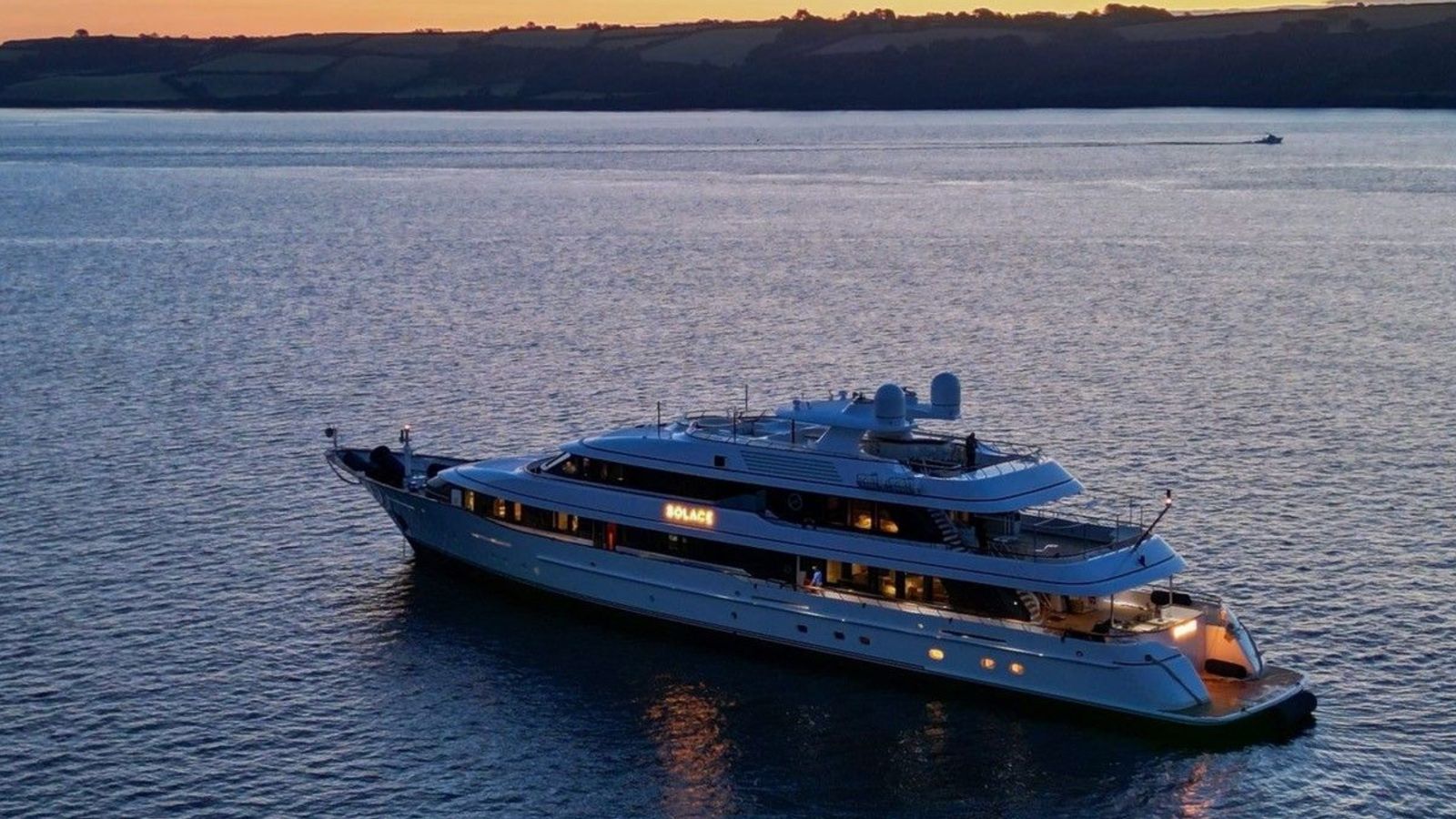 57m Feadship yacht Solace completes 10-month refit ahead of charter ...
