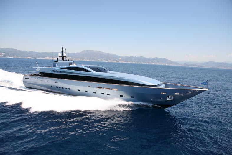 Baglietto motor yacht Seakid sold