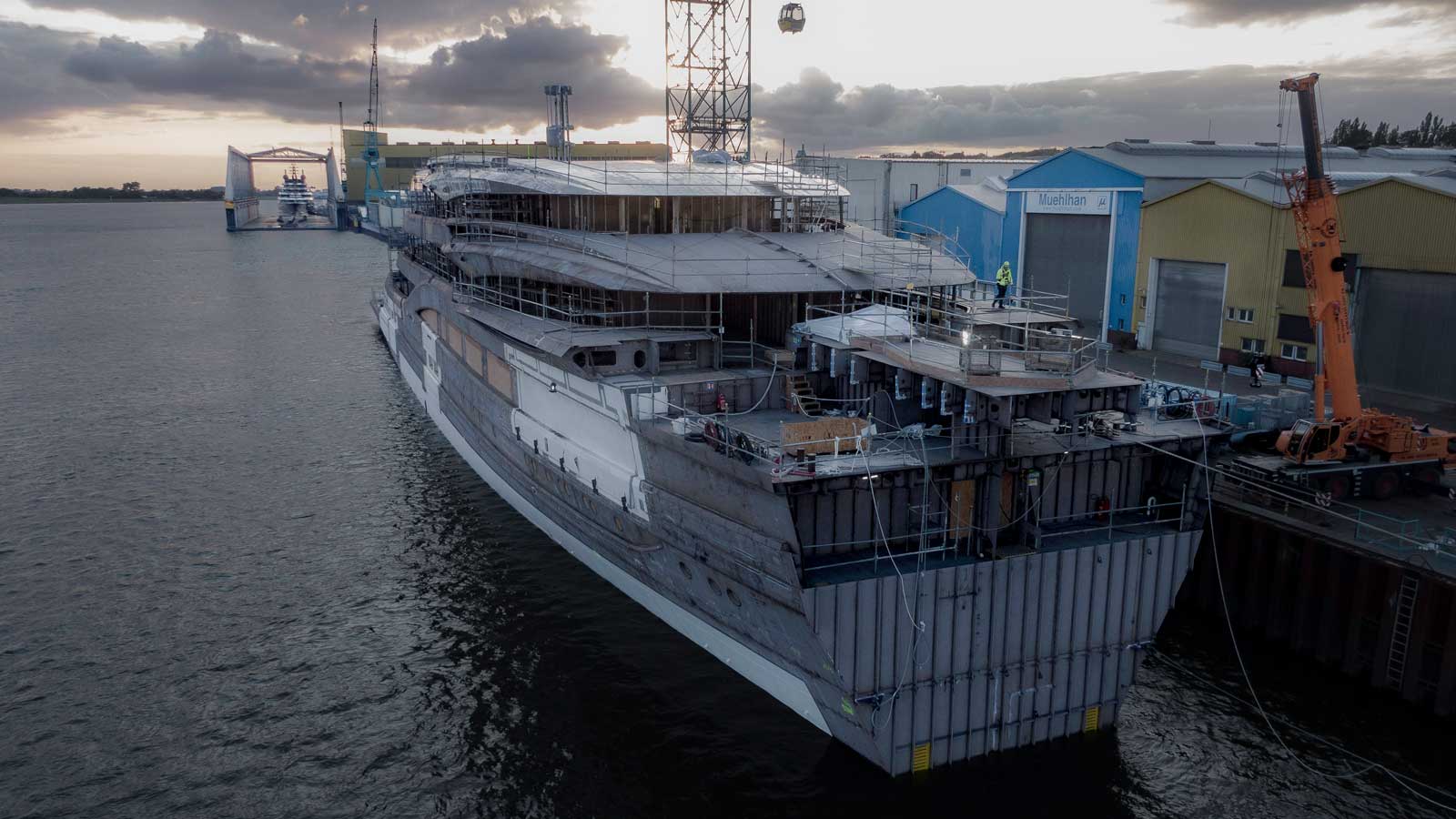 Escritorio De Blue Deep Sea BlueSea Frontier Compute Cluster: The