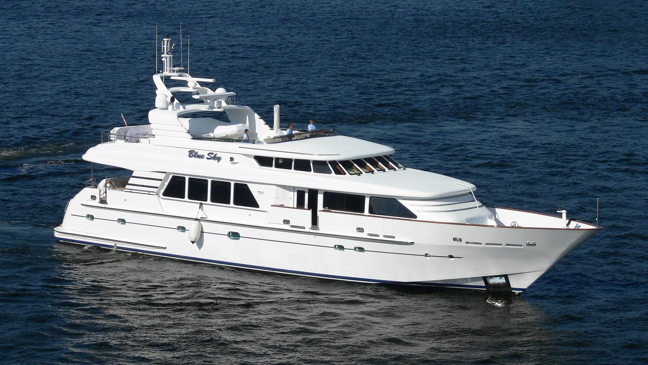 blue-sky-yacht-boat-international