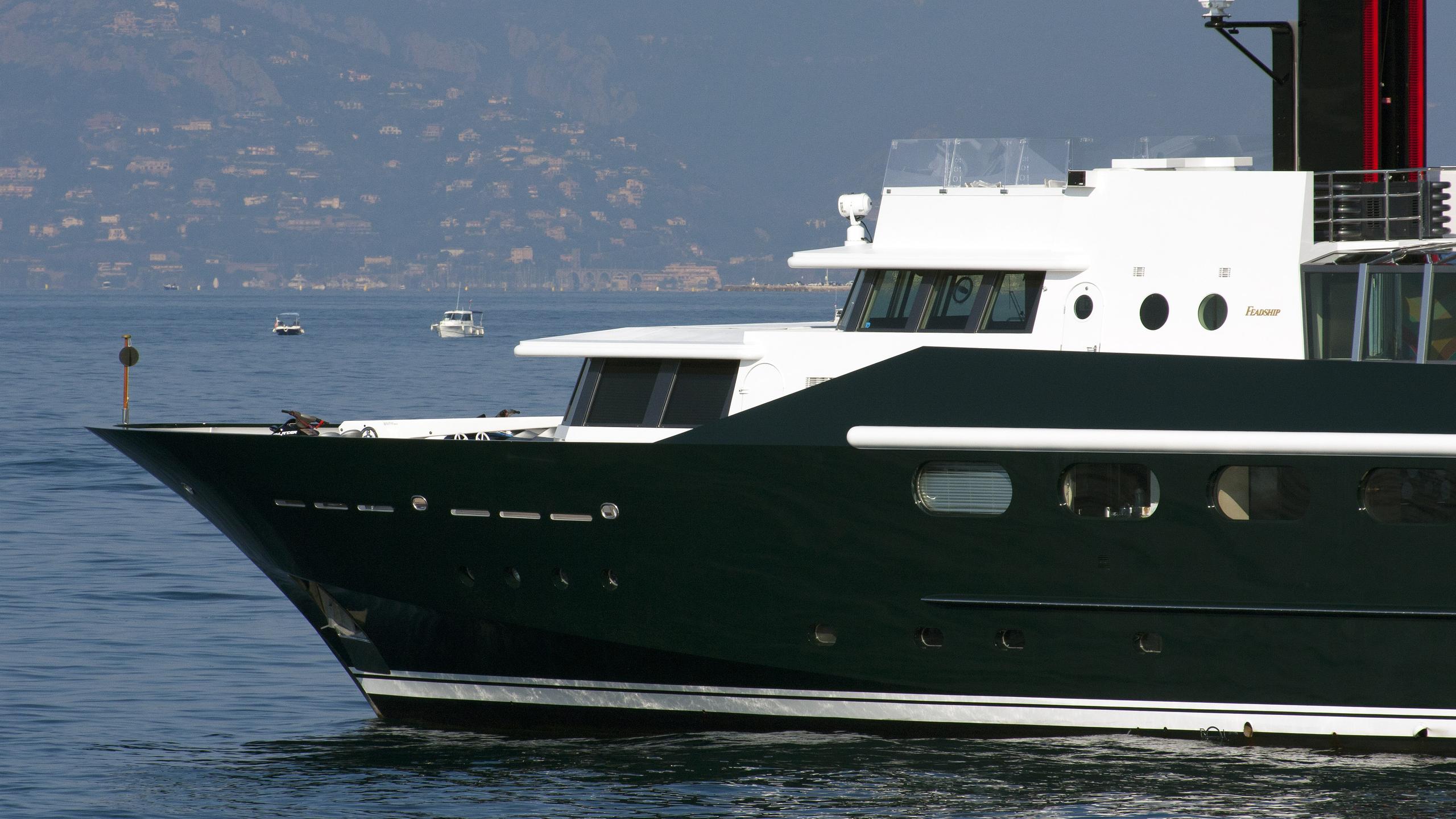 HIGHLANDER yacht (Feadship, 49.99m, 1986) | Boat International