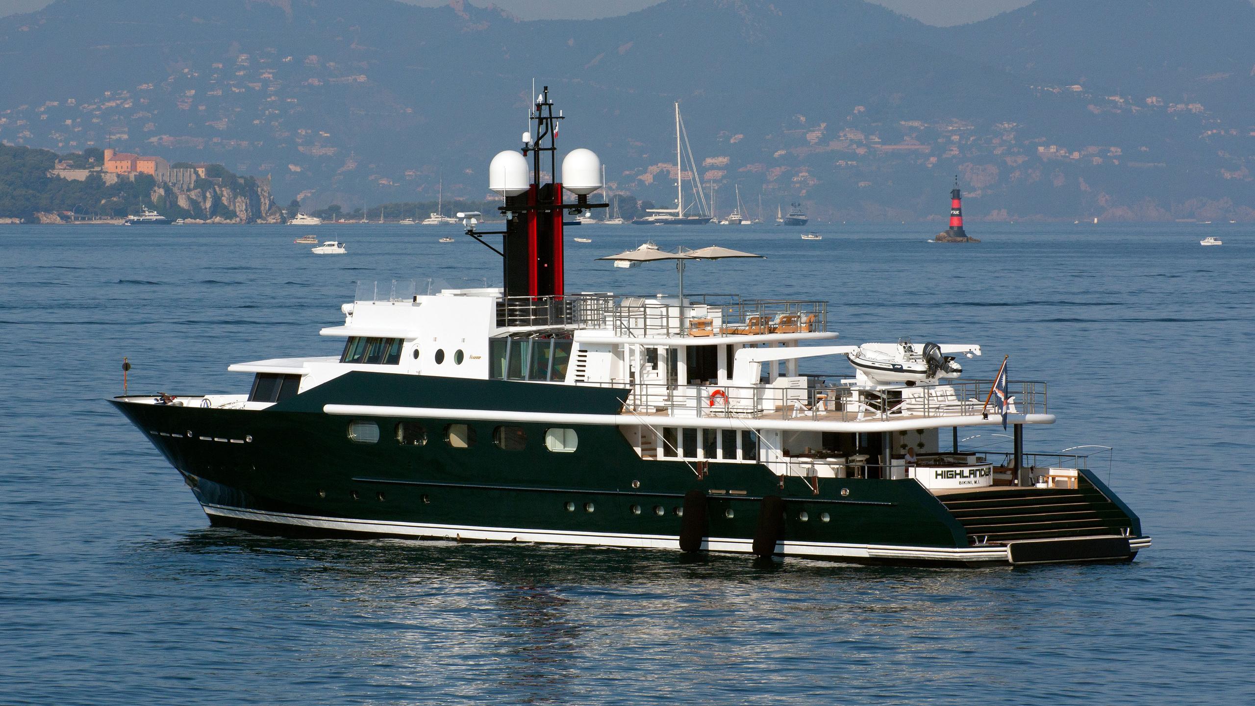 HIGHLANDER yacht (Feadship, 49.99m, 1986) | Boat International