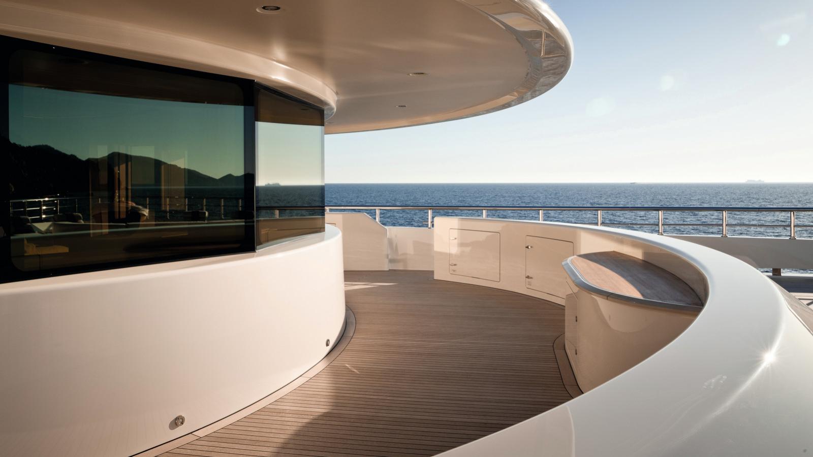 HERE COMES THE SUN yacht (Amels, 83m, 2016)