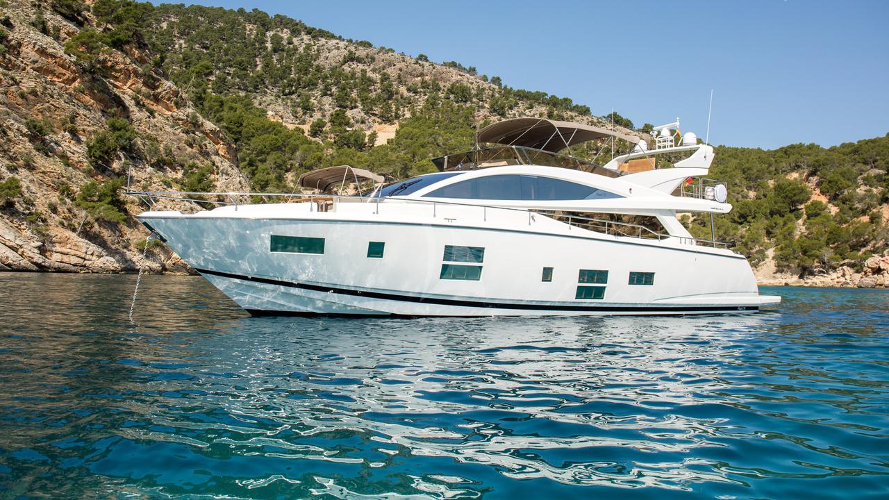sky-yacht-for-charter-boat-international